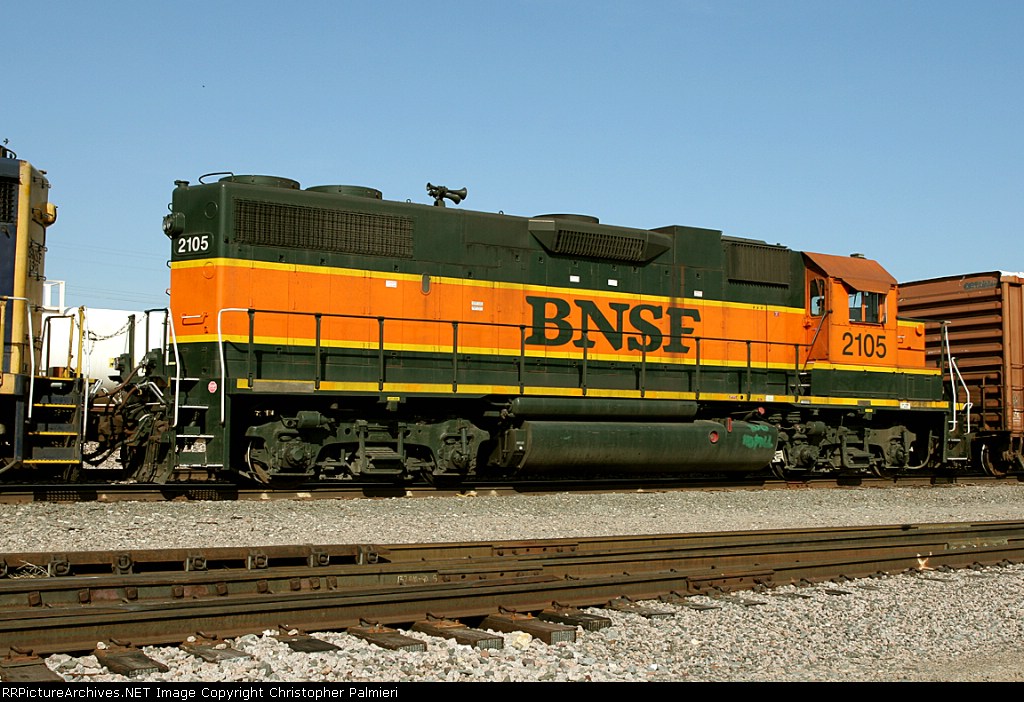 BNSF 2105
